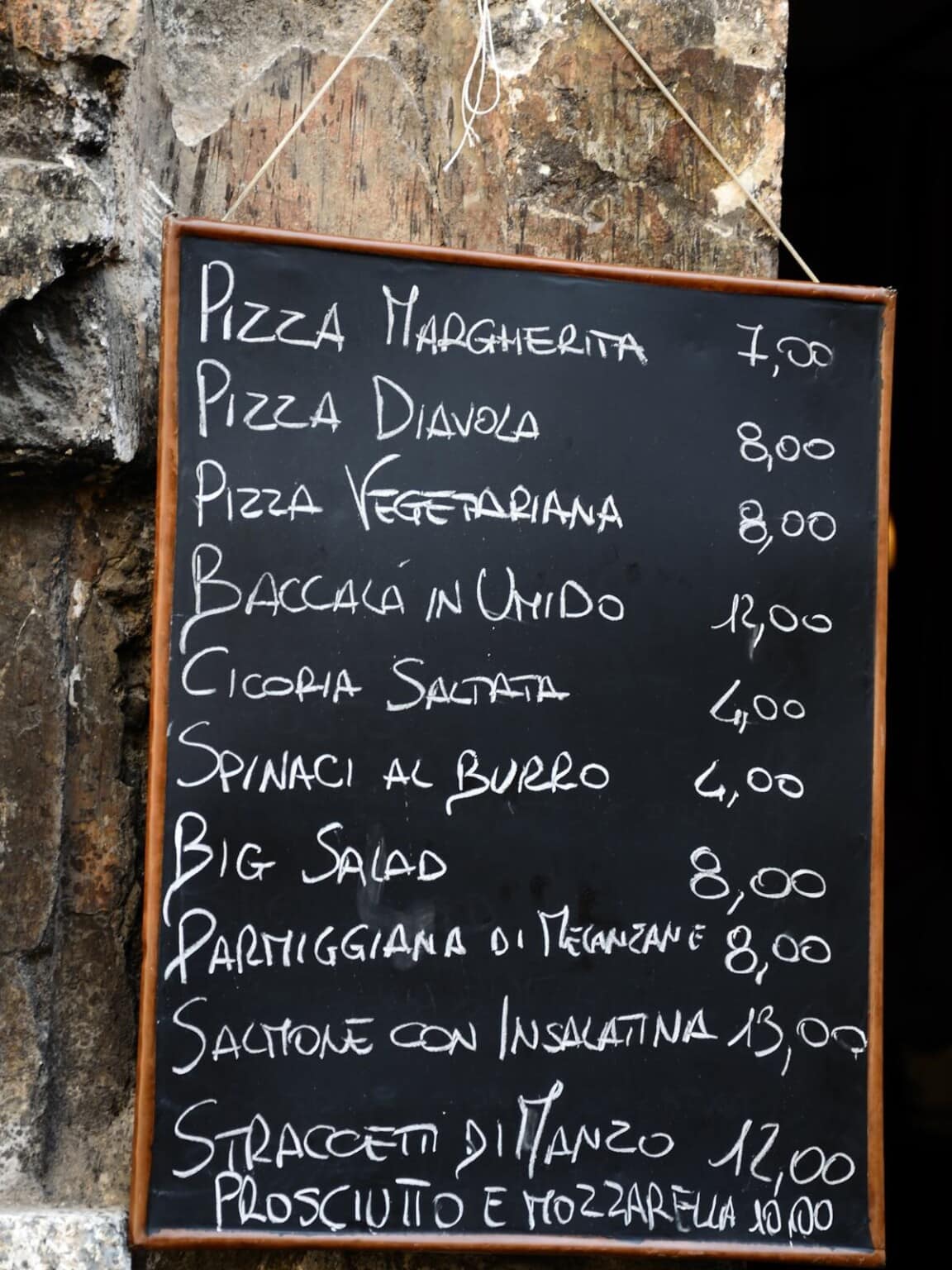 Host An Italian Dinner Party (Menu And Decor) - Intentional Hospitality