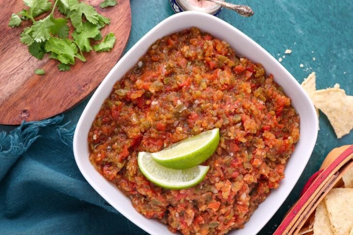 Easy Salsa Picante Recipe Cooked with Fresh Tomatoes