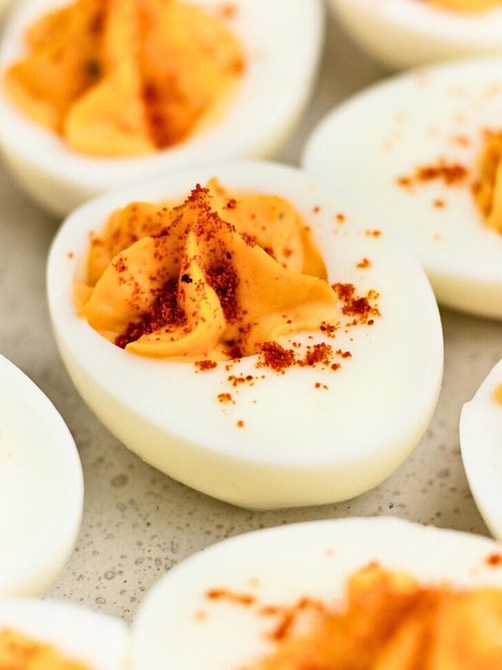 Easy And Creamy Classic Deviled Eggs Recipe