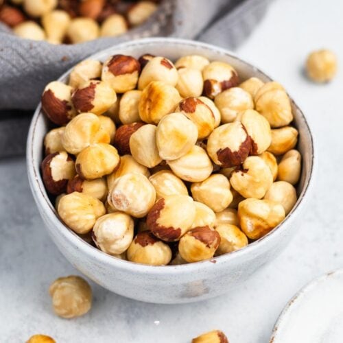 Roasted hazelnuts store